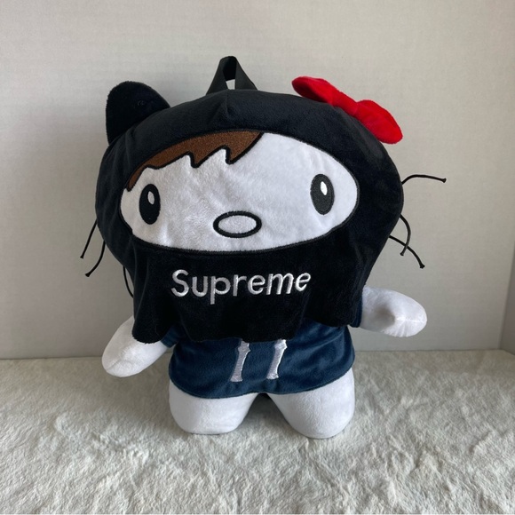 Accessories | Hello Kitty Peso Pluma Supreme Plush | Poshmark